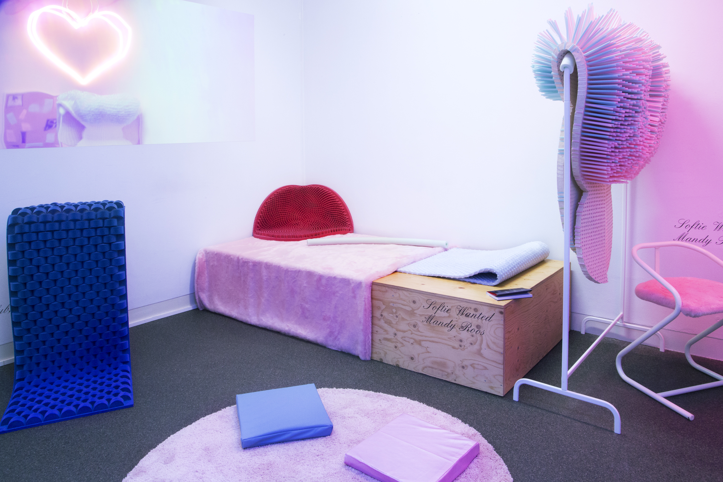 The Girls’ Room | Onomatopee