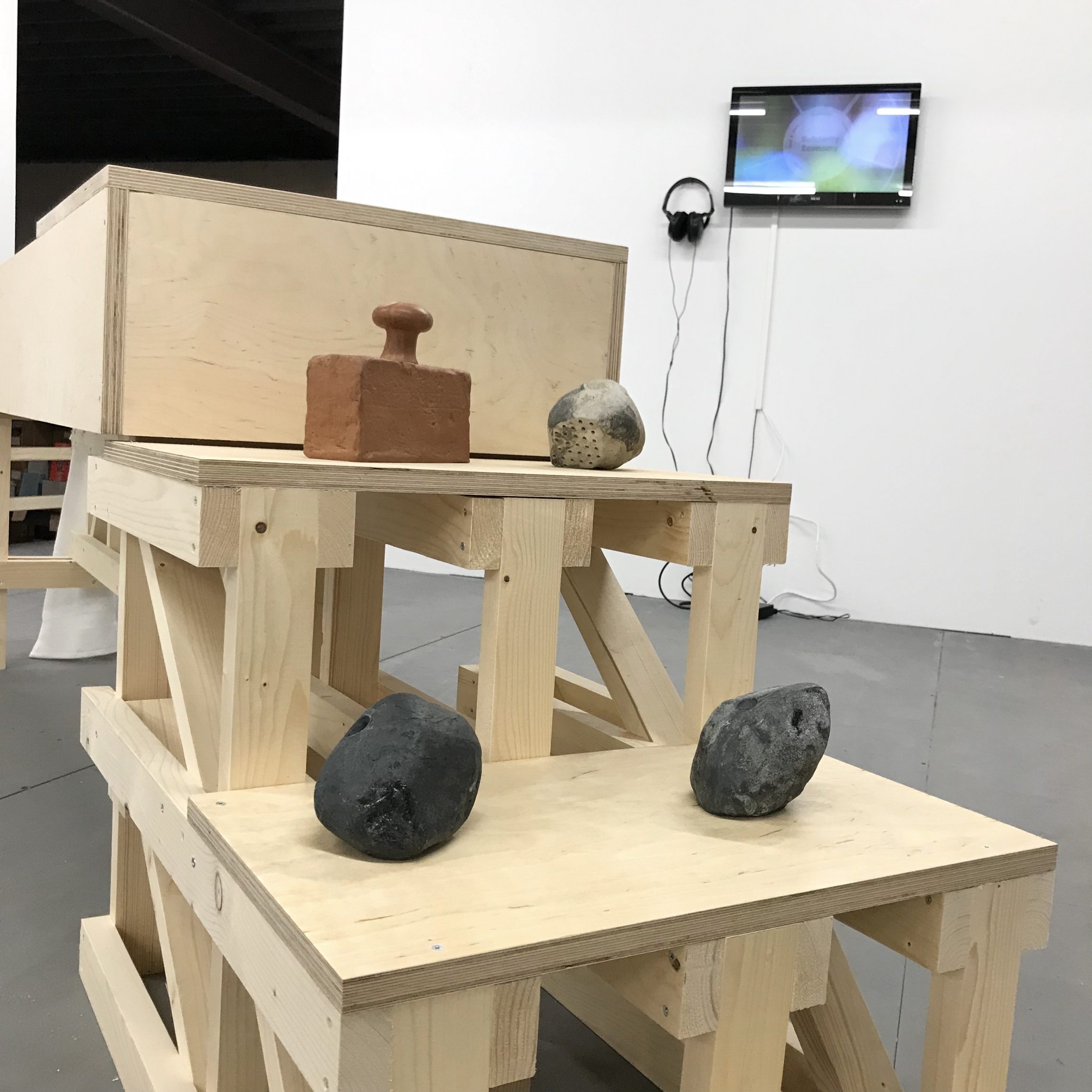 A Stone Holds Water | Onomatopee